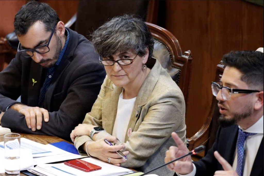 Nueva propuesta de ley para salvar a las isapres - CIPER Chile