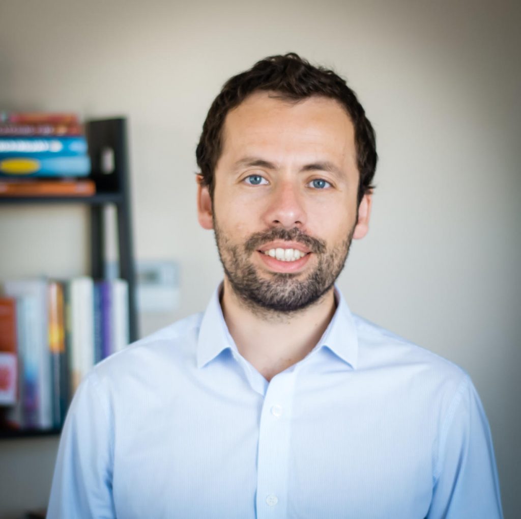 Christopher A. Martínez, autor en CIPER Chile